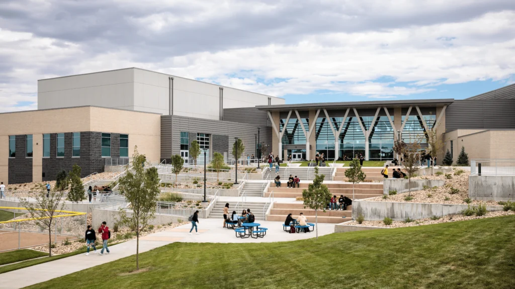 K-12 Education - Adolfson & Peterson Construction